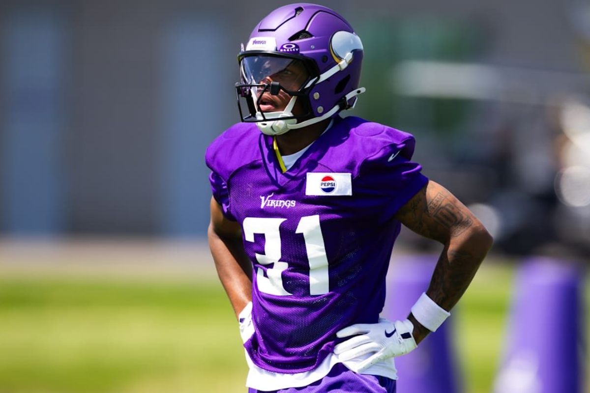 What Is Myles Price’s Net Worth? Salary, Contract, & More on NFL WR ...