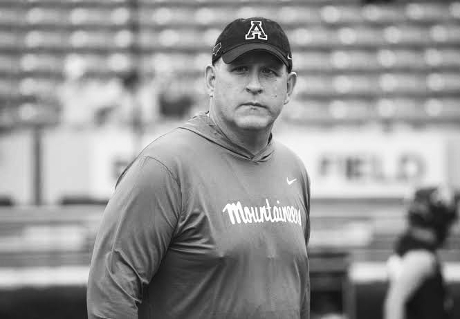 BREAKING: UCF's Shawn Clark Dead at 50 - EssentiallySports