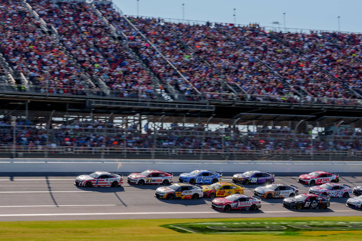 NASCAR Qualifications: Ford Gets Buried at Talladega as Chevy Takes the ...